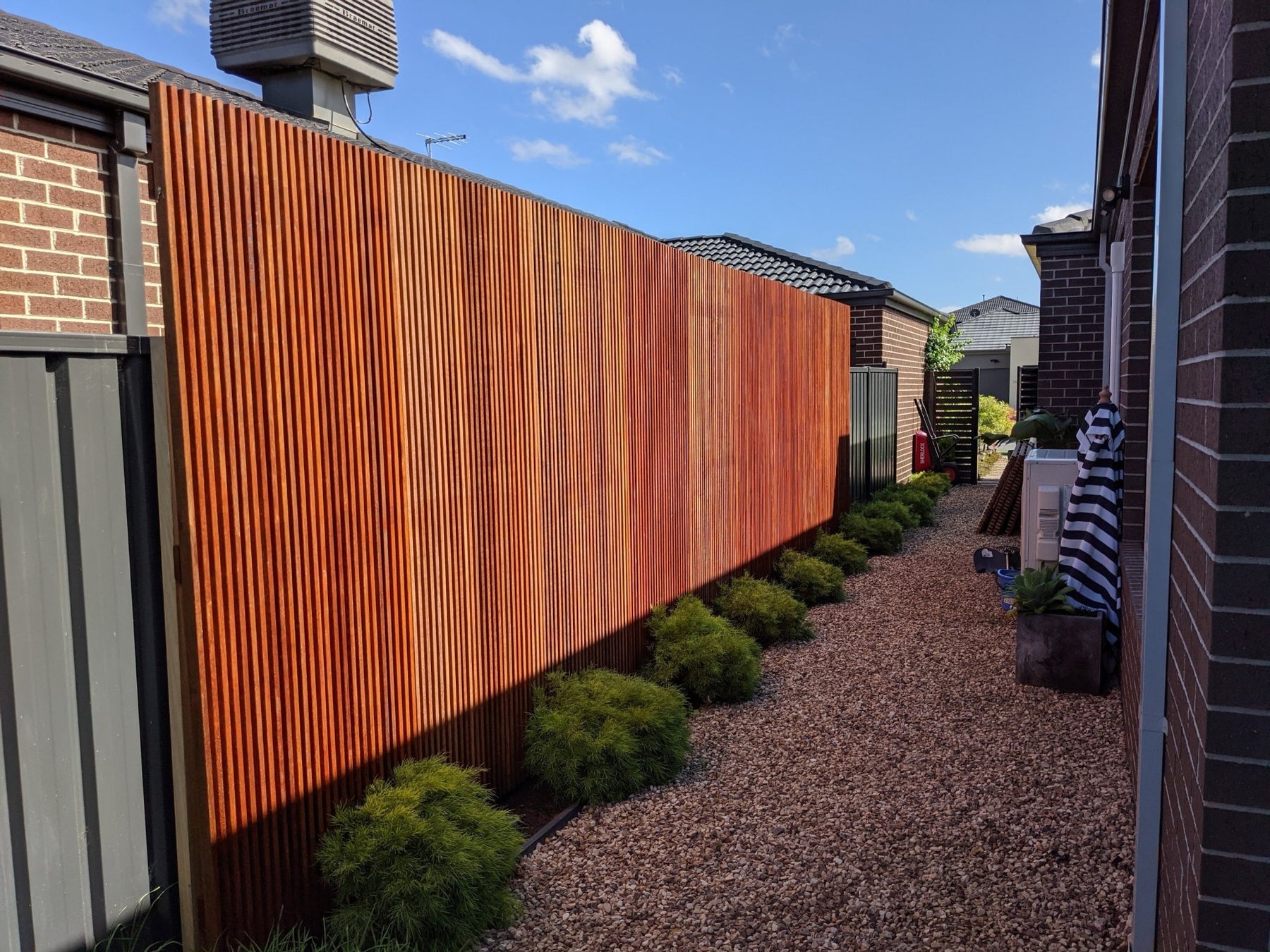 Merbau Timber Screen – Core Earth Designs